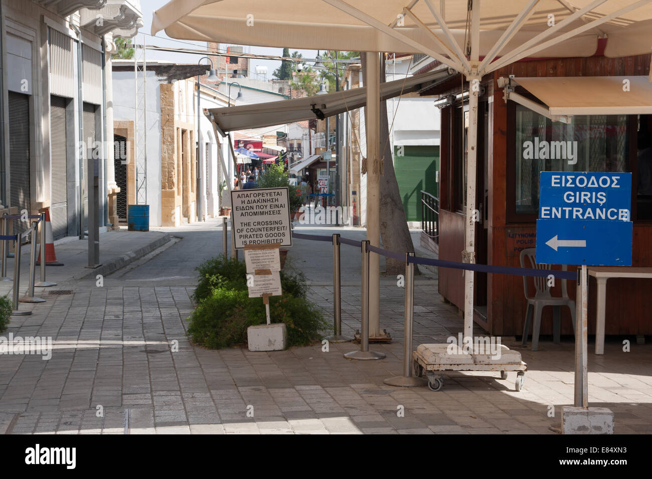 Green Line Check Point at Nicosia Cyprus Stock Photo - Alamy