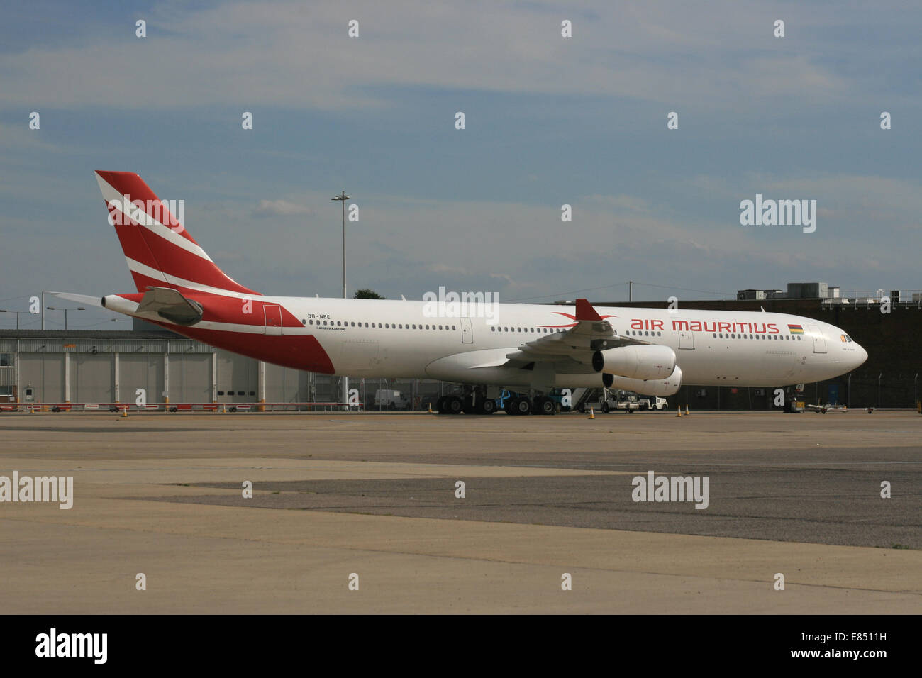 Air mauritius plane hi-res stock photography and images - Alamy