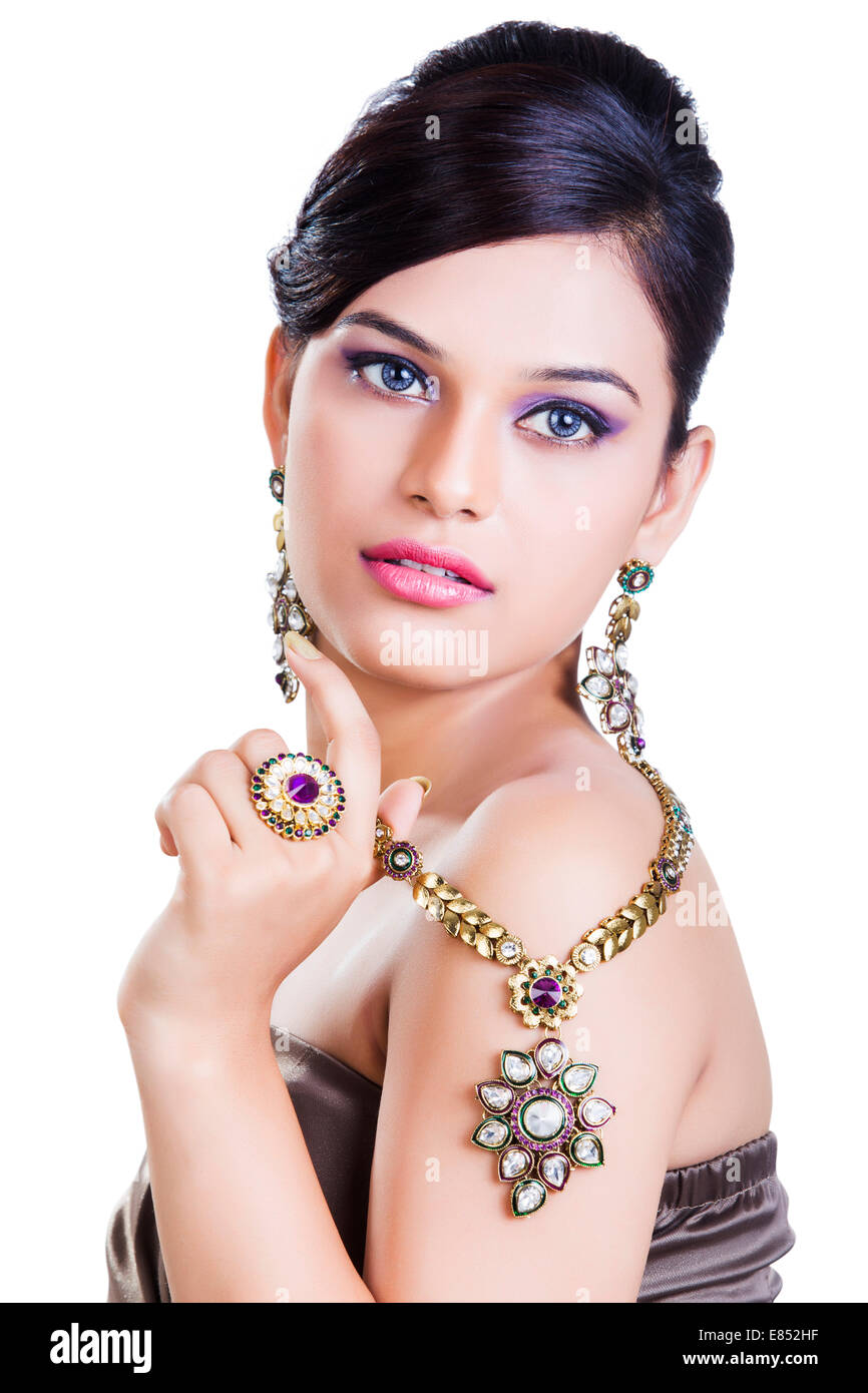 indian Glamor Ladies Designing Jewellery Stock Photo - Alamy