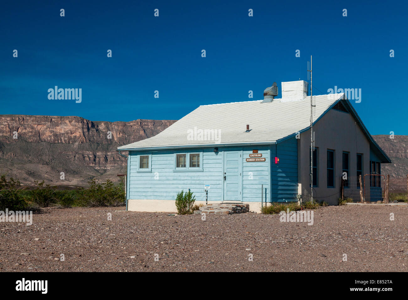 Bend ranger station hi-res stock photography and images - Alamy