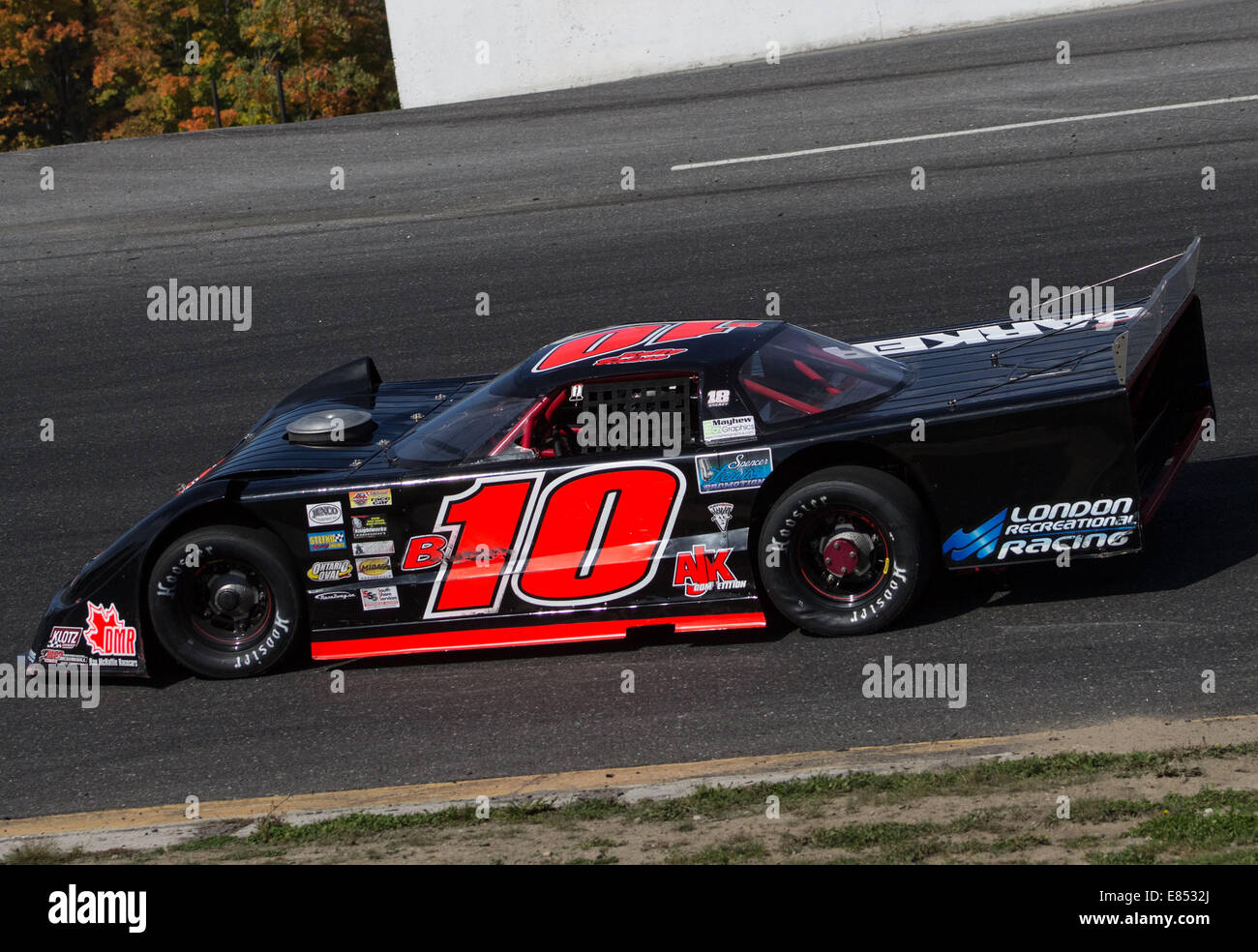 OSCAAR Outlaw SUper Late Model driver KELLY BALSON #19 Stock Photo - Alamy