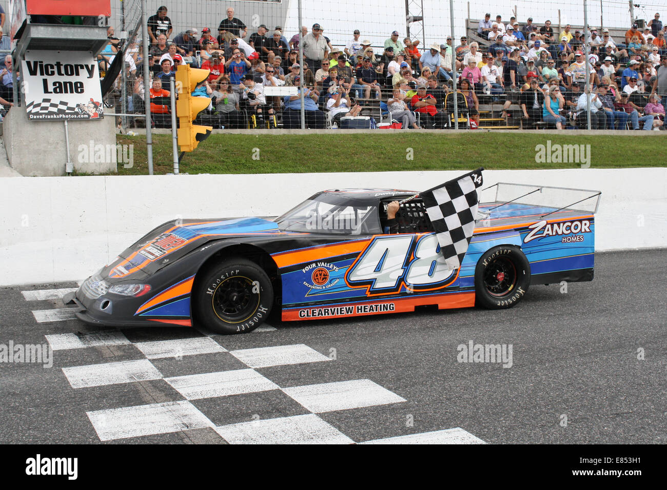 OSCAAR Outalw SUper Late Model driver DWAYNE BAKER #48 Stock Photo - Alamy