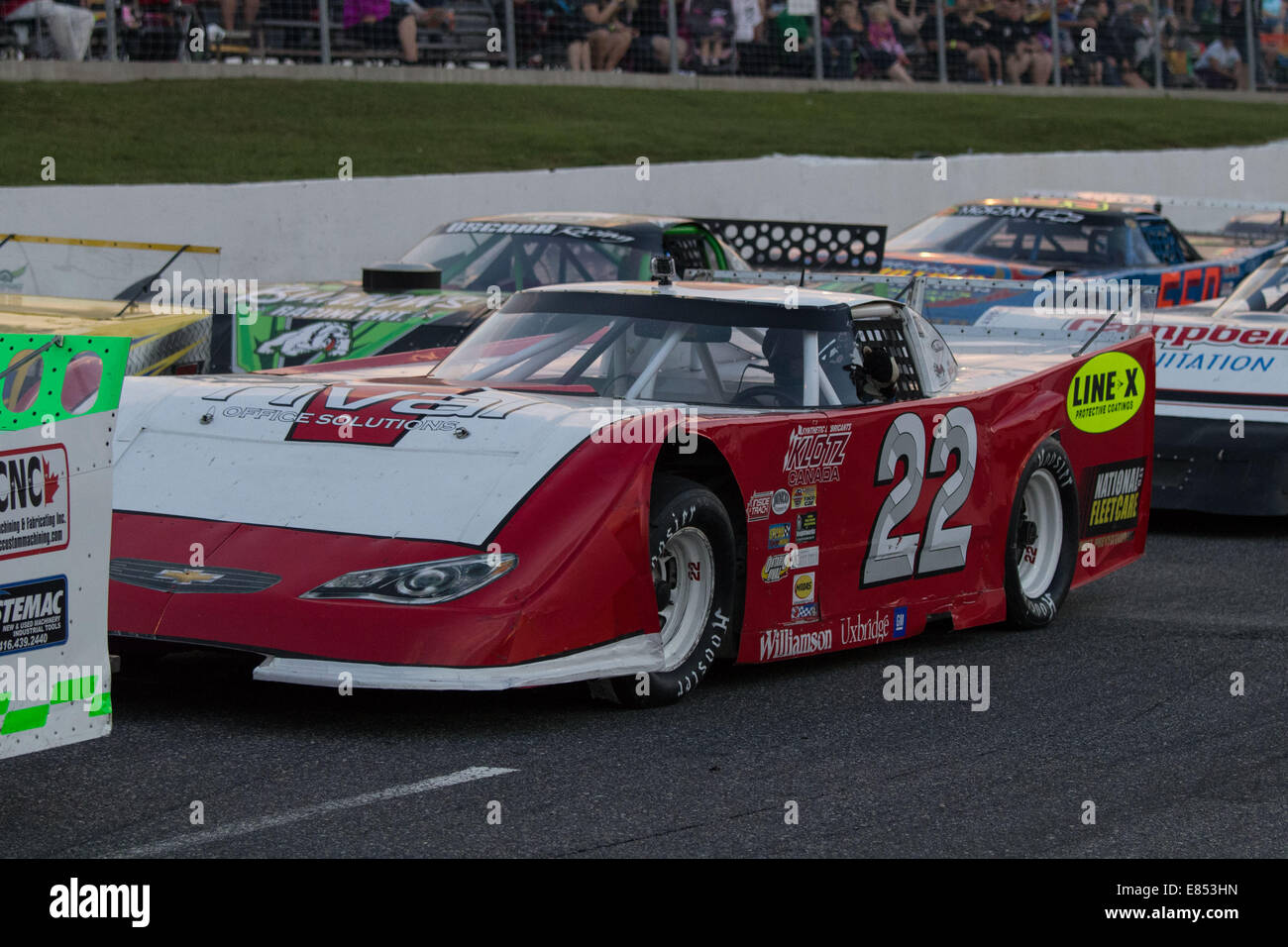 OSCAAR Outlaw SUper Late Model driver GLENN WATSON #22 Stock Photo - Alamy