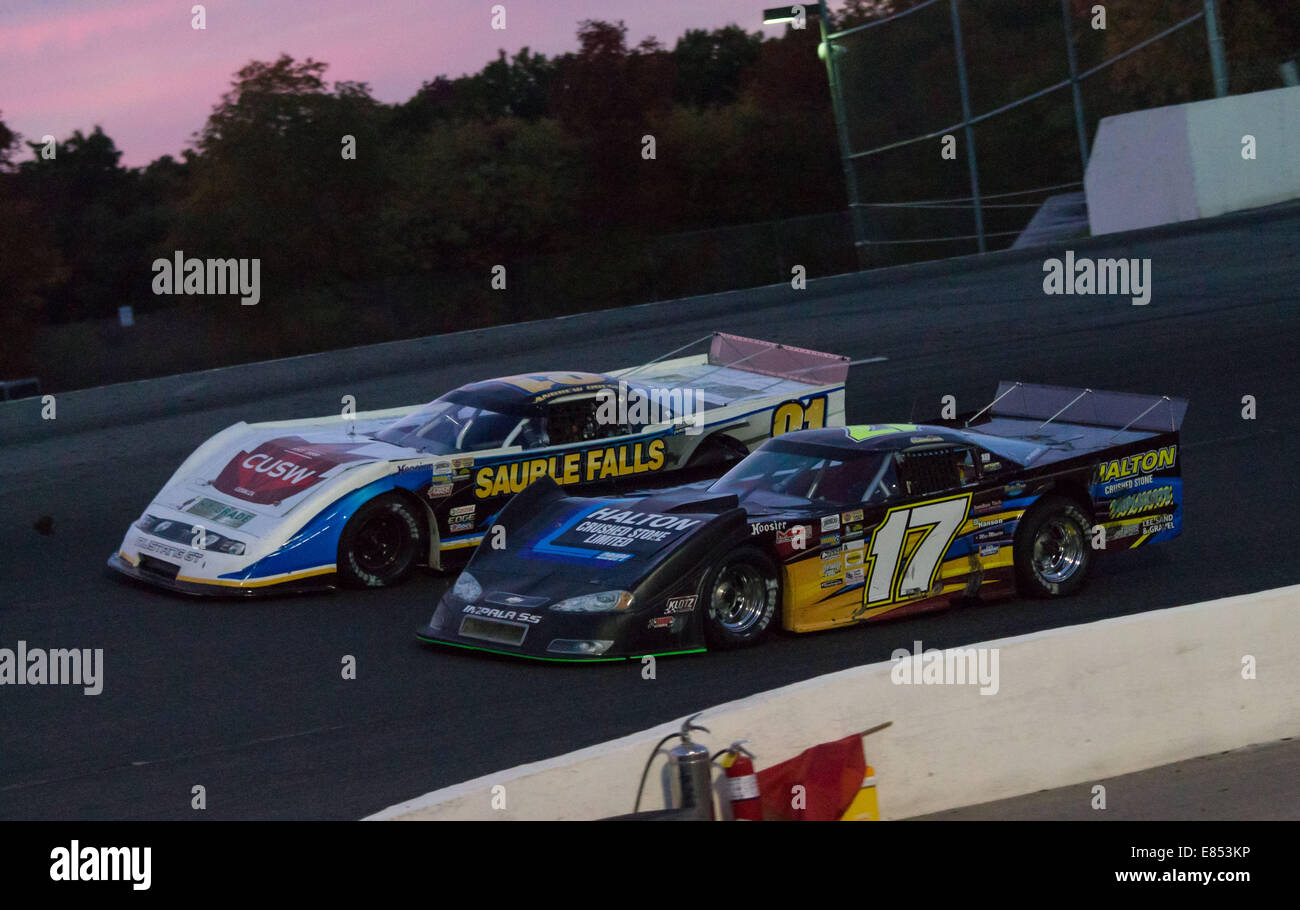OSCAAR Outlaw Super Late Model drivers KEVIN CORNELIUS #17 and ANDREW ...