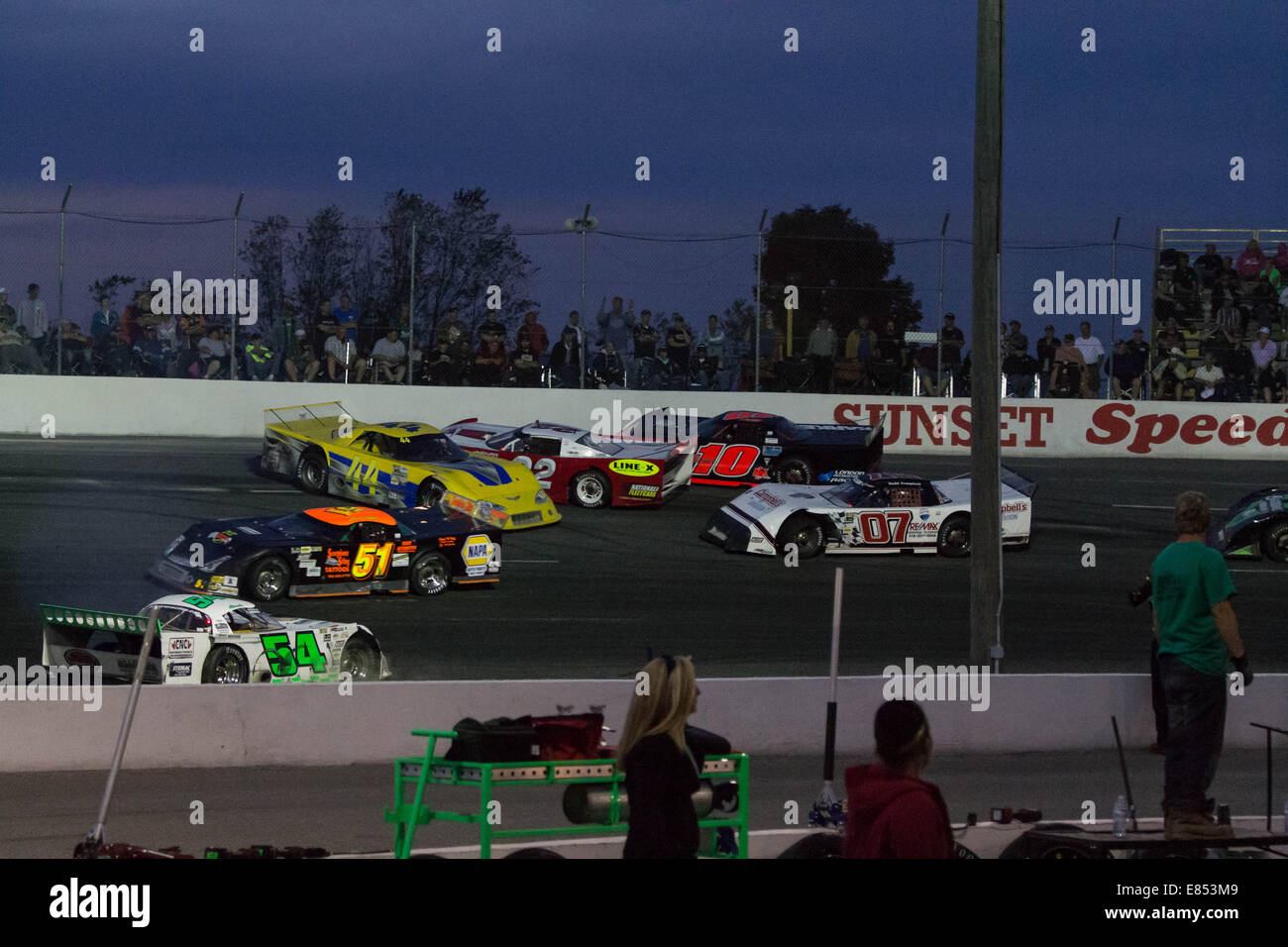 OSCAAR Outlaw Super Late Model drivers involved in wreck at Sunset ...
