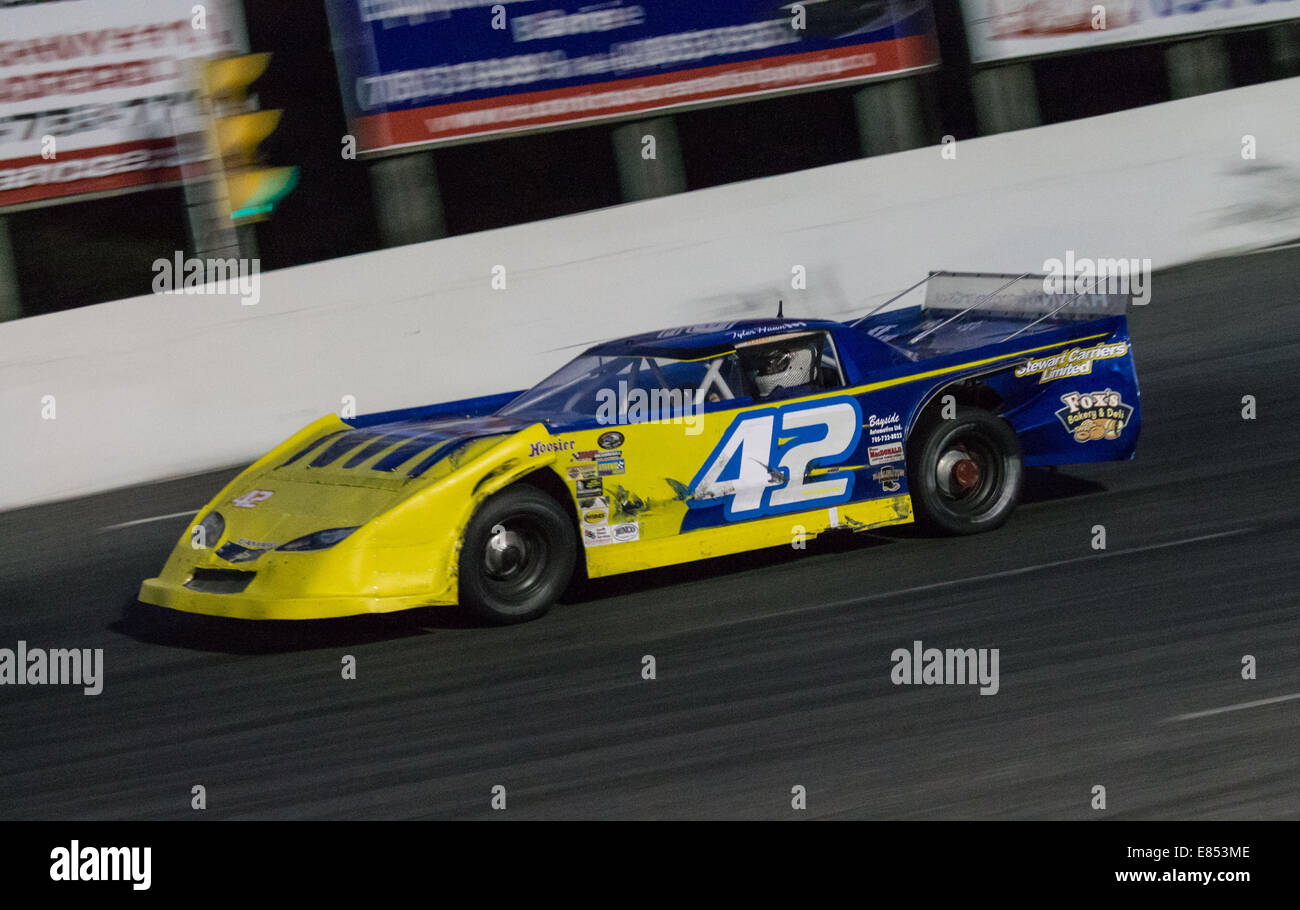 OSCAAR Outlaw Super LAte Model driver TYLER HAWN #42 Stock Photo - Alamy