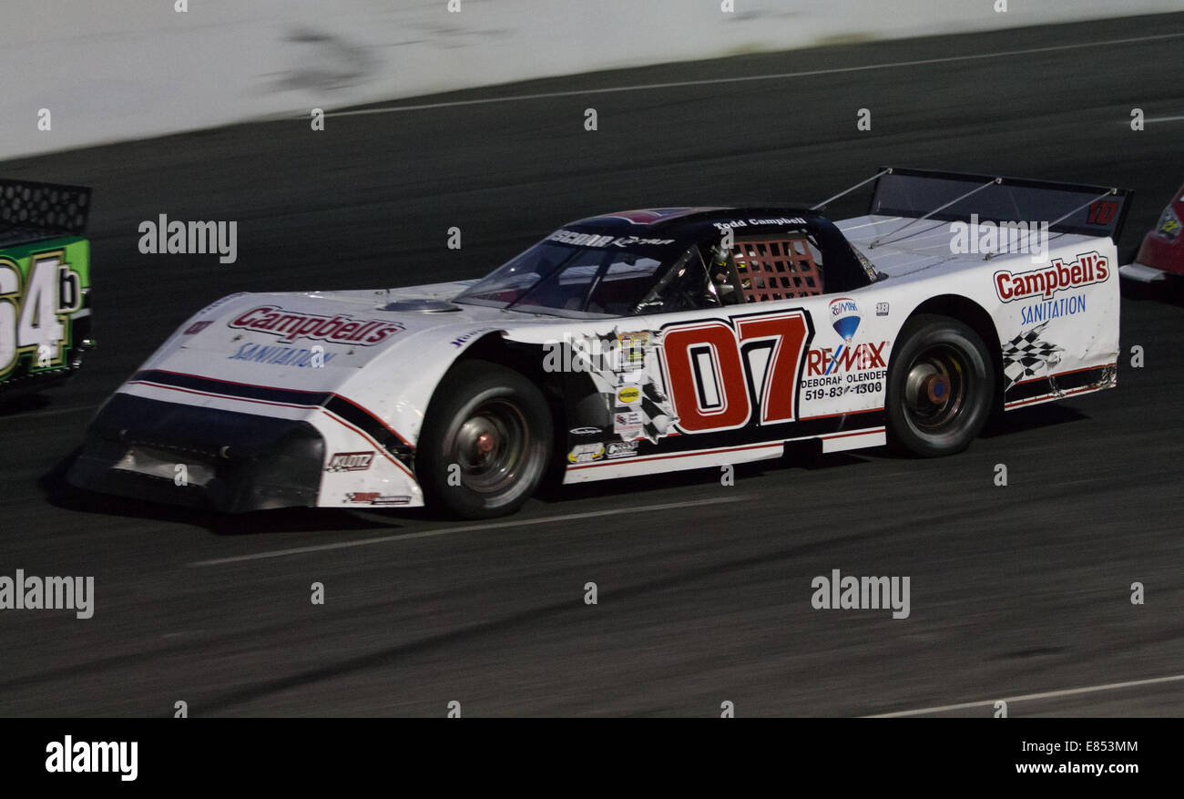 OSCAAR Outlaw SUper Late Model driver TODD CAMPBELL #07 Stock Photo - Alamy