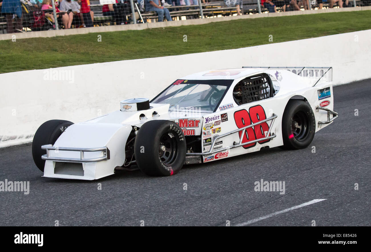 OSCAAR Modified driver TOMMY ROBB #88R Stock Photo - Alamy