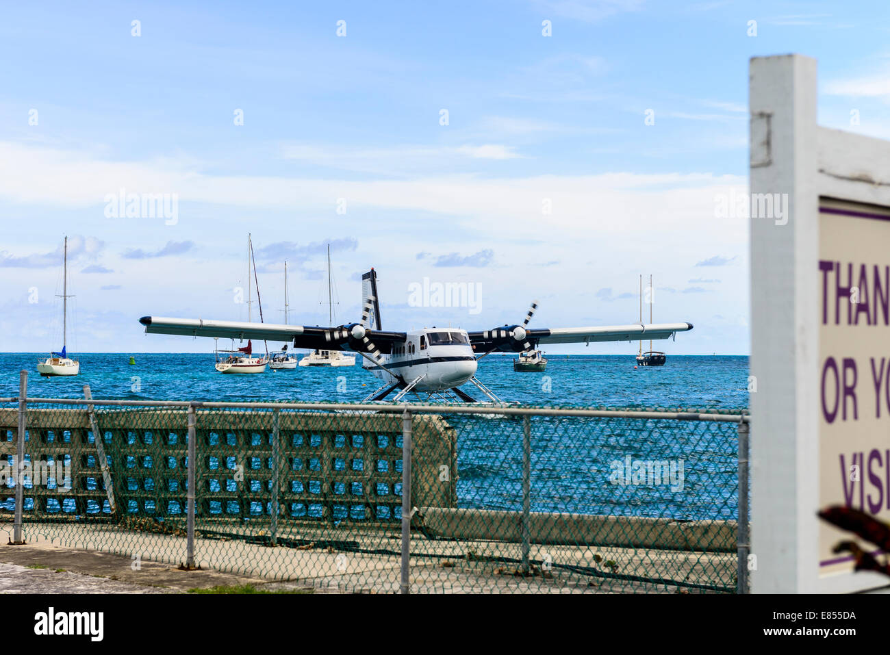 Islands transportation hi-res stock photography and images - Alamy