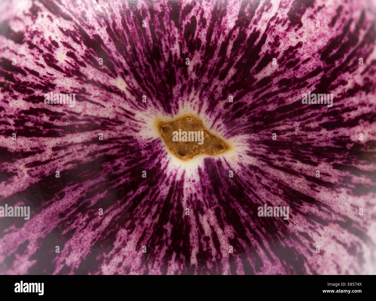 stripy eggplant skin background Stock Photo - Alamy