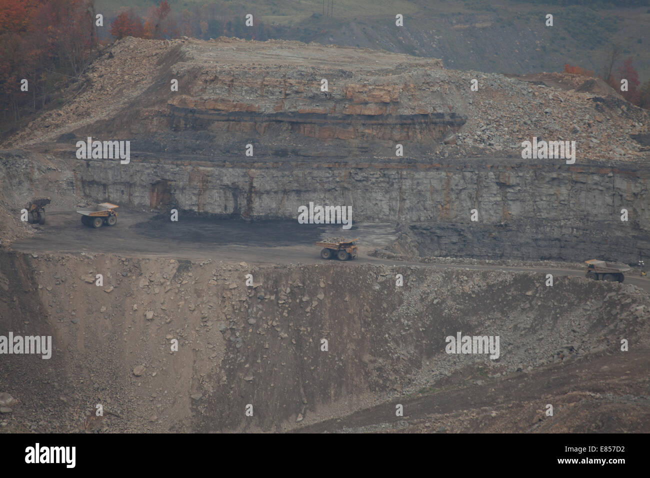 Mountaintop removal mining hi-res stock photography and images - Alamy