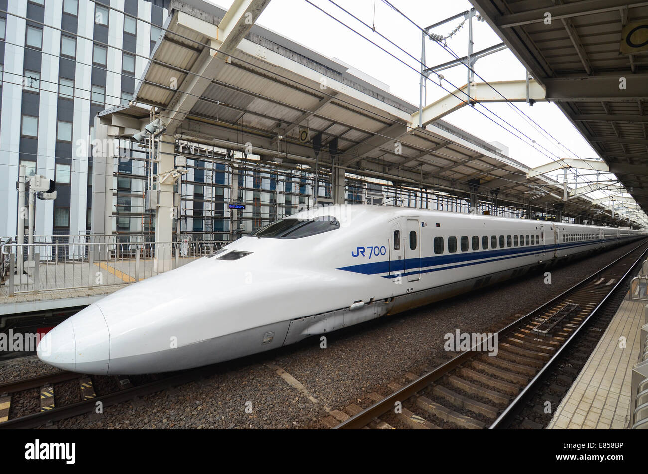 1964 shinkansen train hi-res stock photography and images - Alamy
