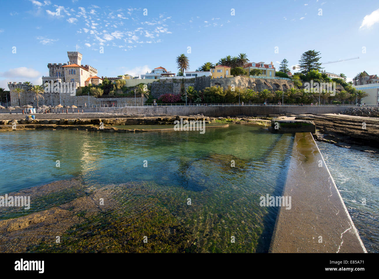 Openair swimming pool hi-res stock photography and images - Alamy