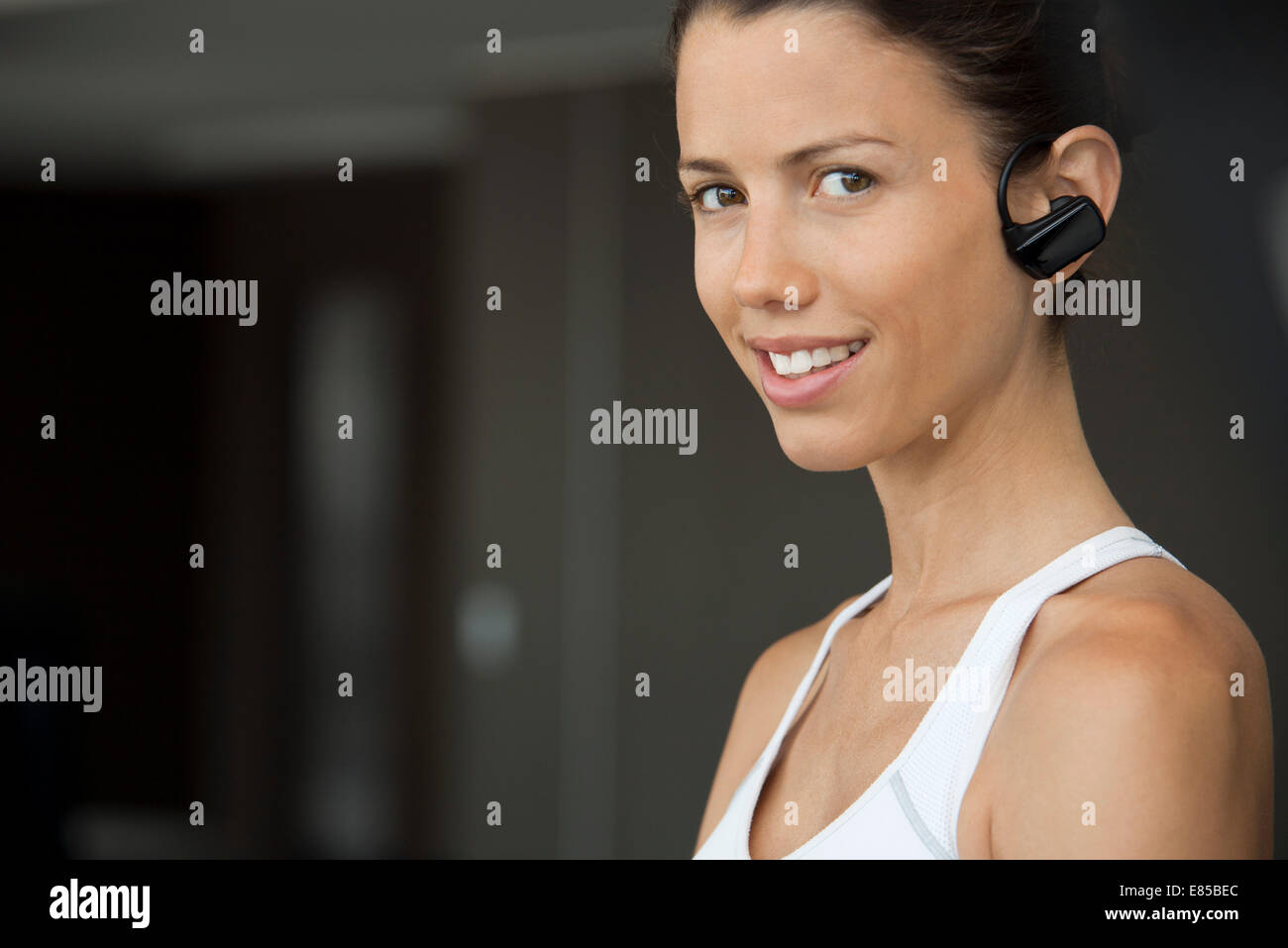Earphones in back of head hi-res stock photography and images - Alamy