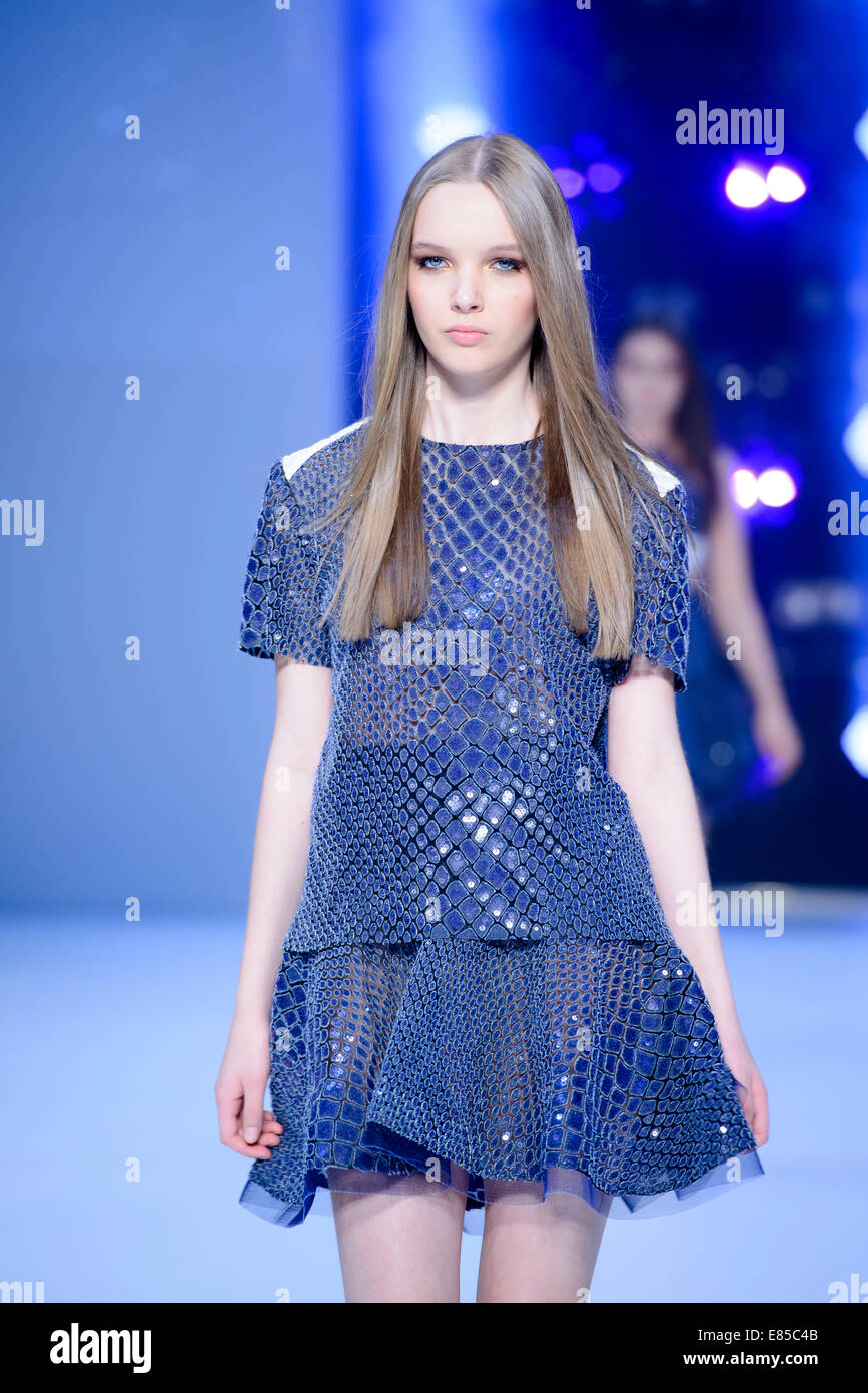 SYDNEY, AUSTRALIA - SEPTEMBER 27: A model showcases designs for Alex ...