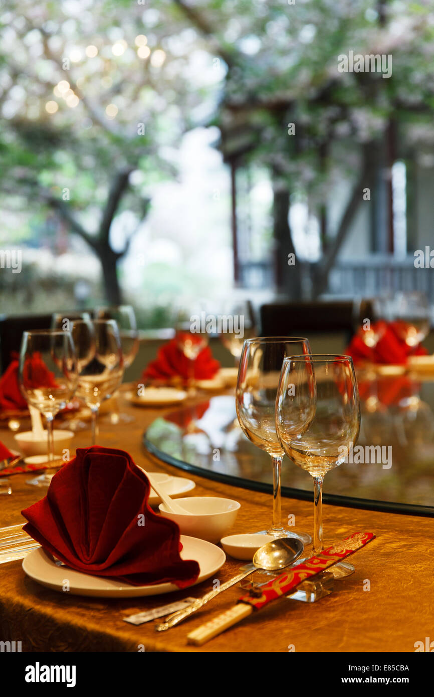 Angle tableware hi-res stock photography and images - Alamy