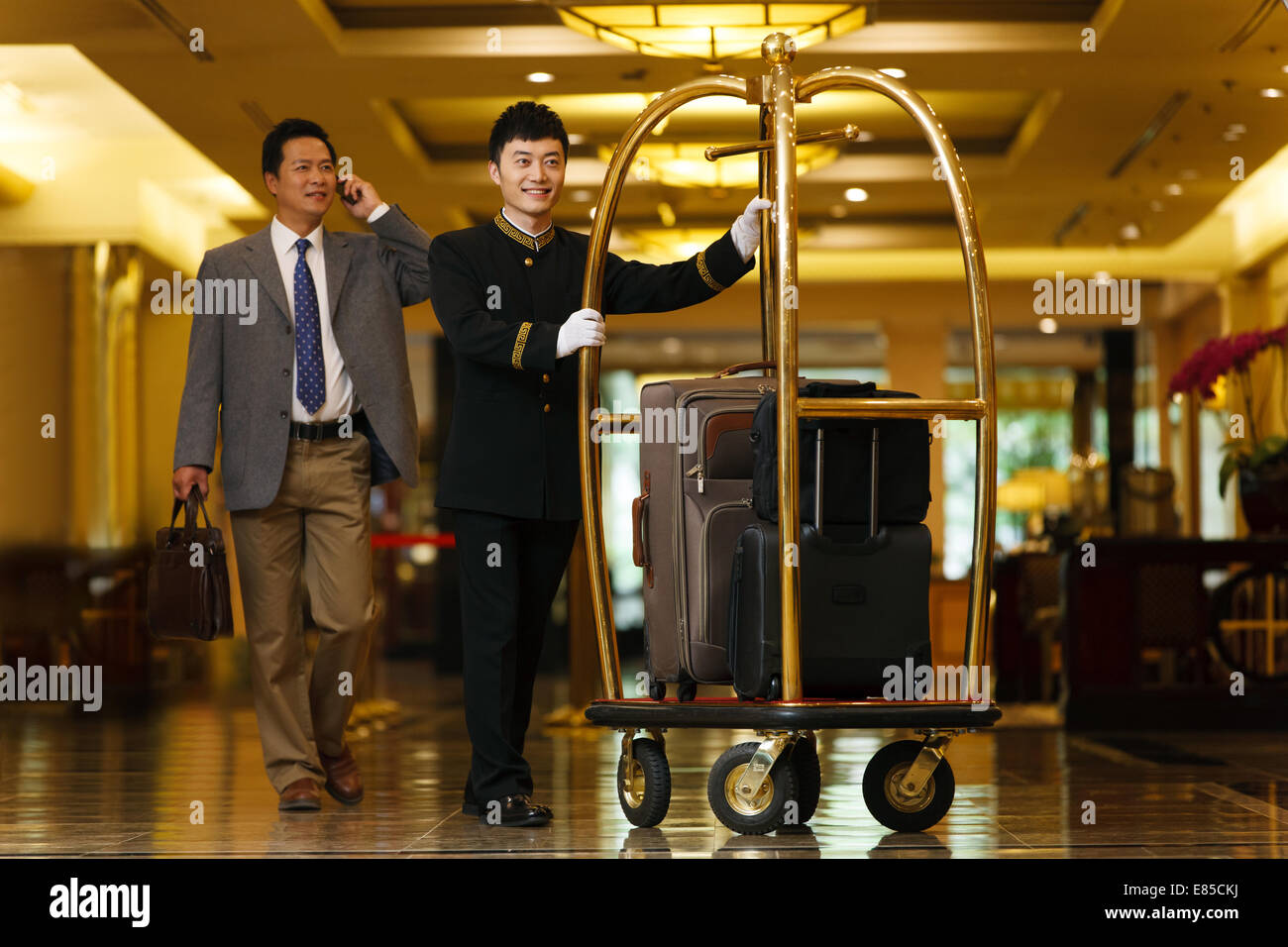 Full service hotel hi-res stock photography and images - Alamy