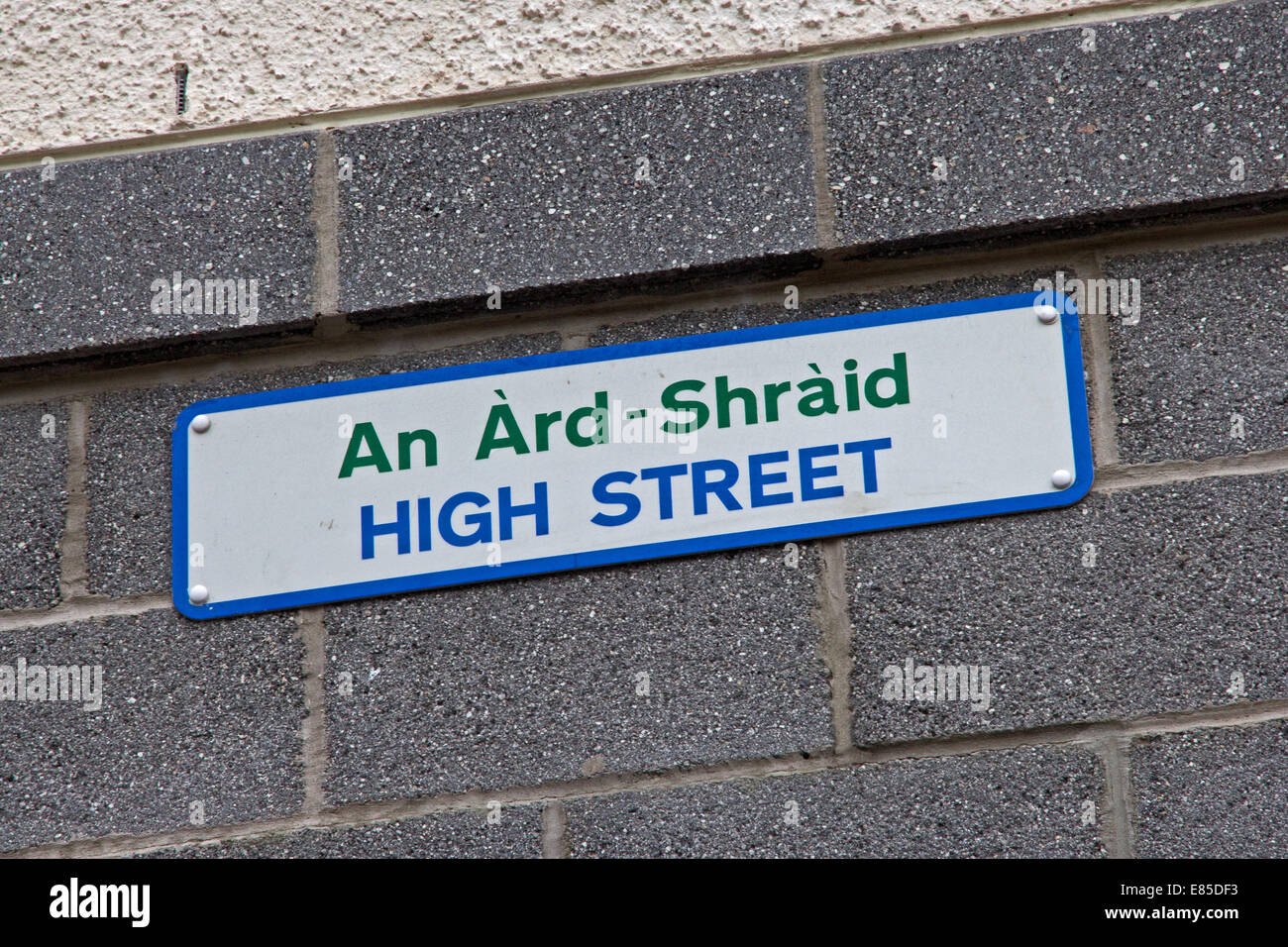 High Street sign in Gaelic translation Stock Photo - Alamy