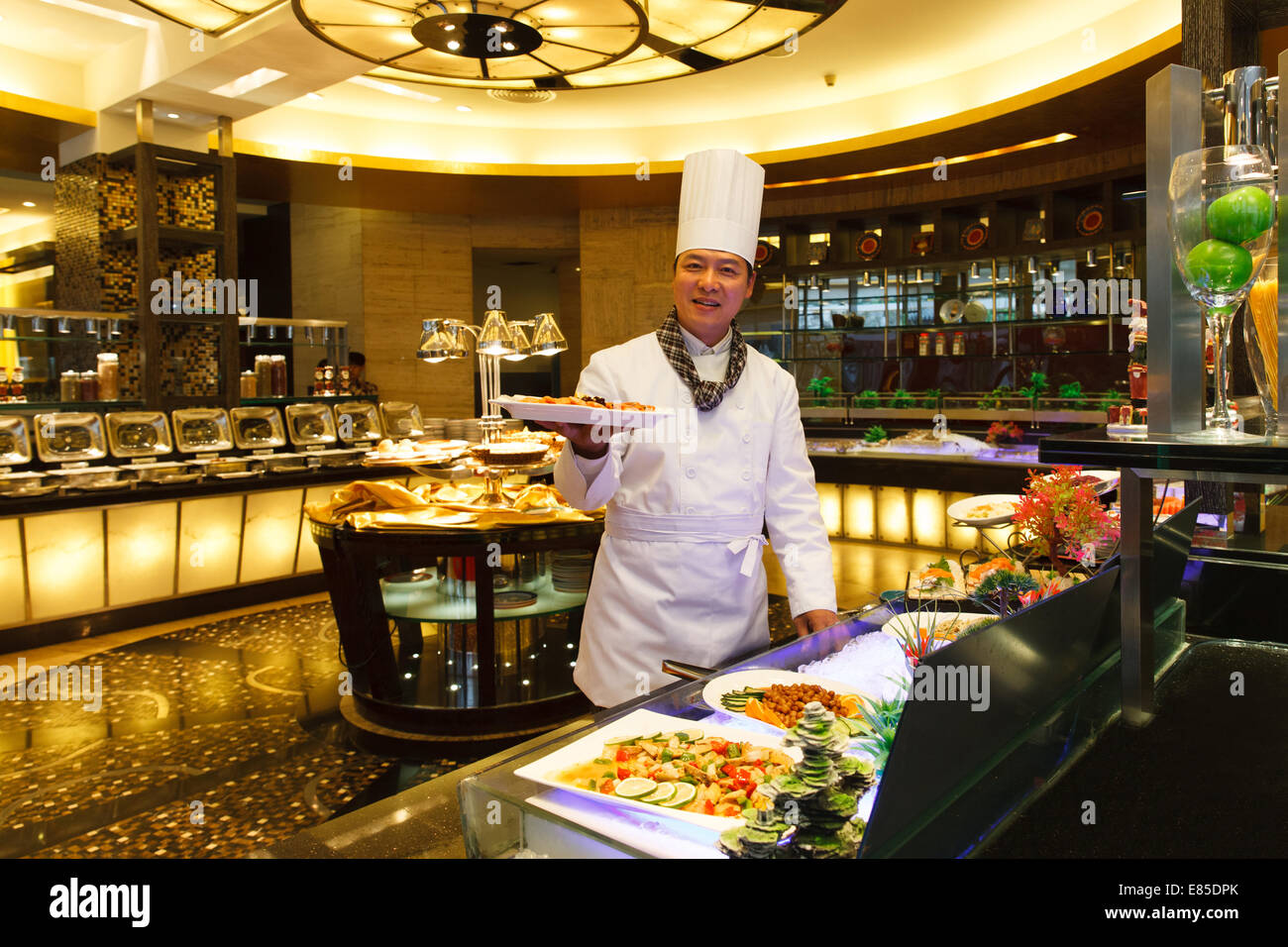 Portrait of chef Stock Photo - Alamy