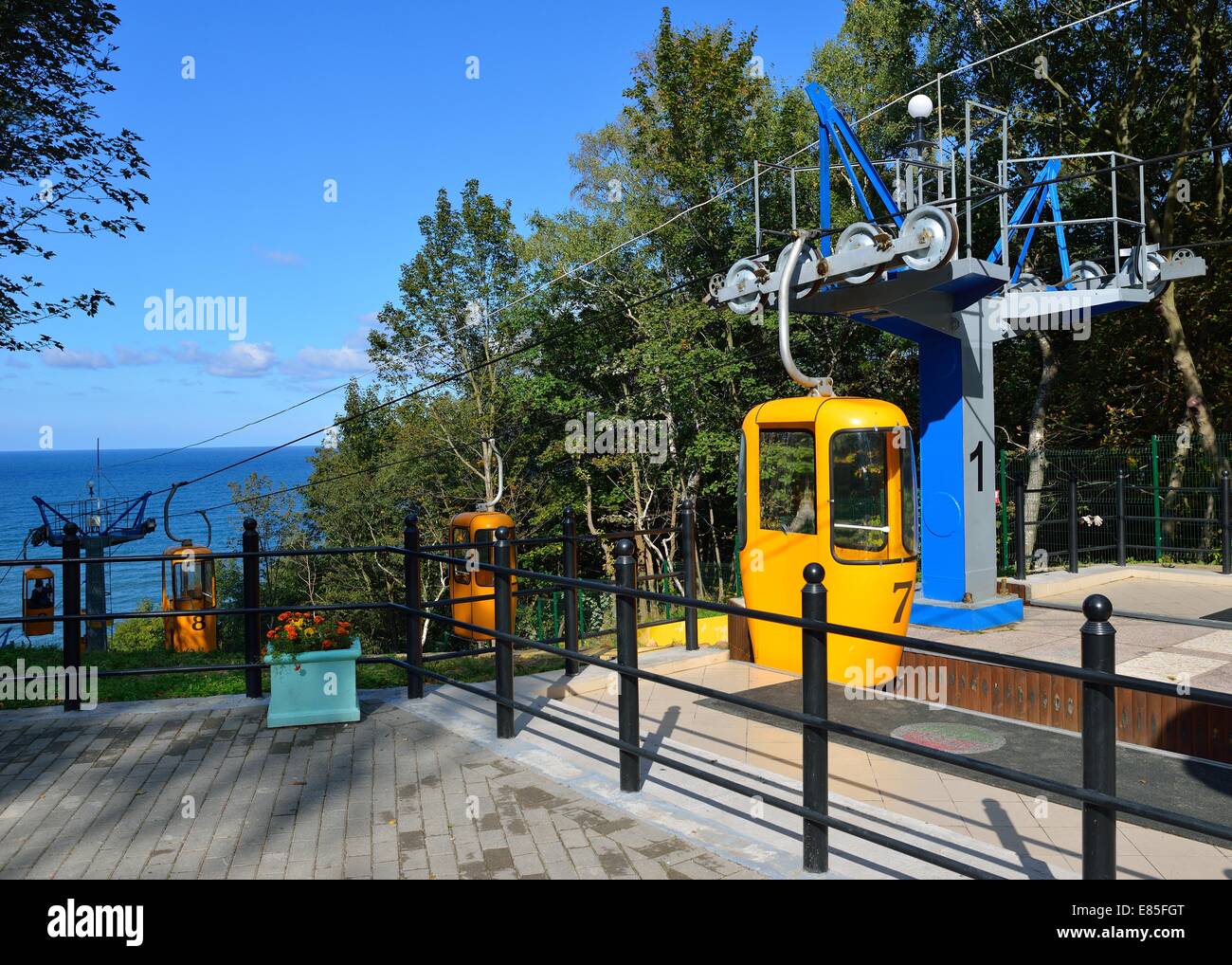 Wire rope transport hi-res stock photography and images - Alamy