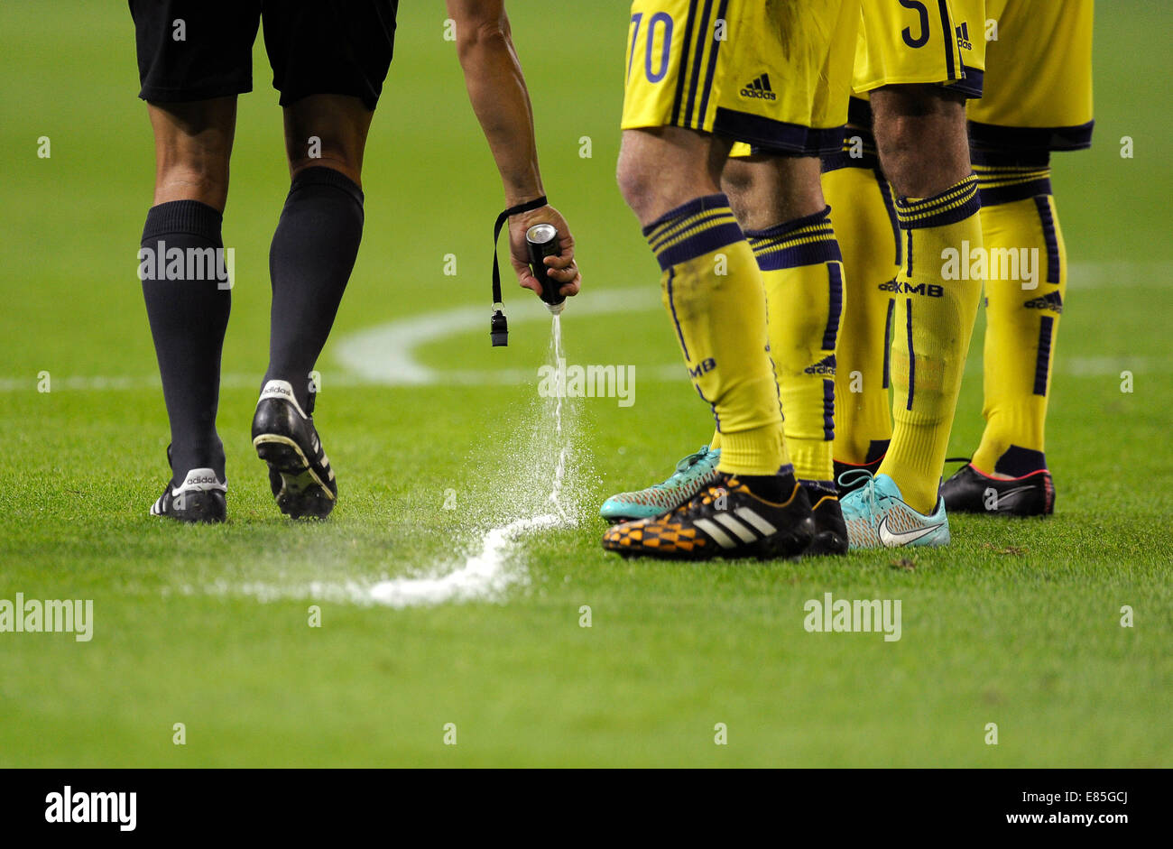 Foam spray football hi-res stock photography and images - Alamy