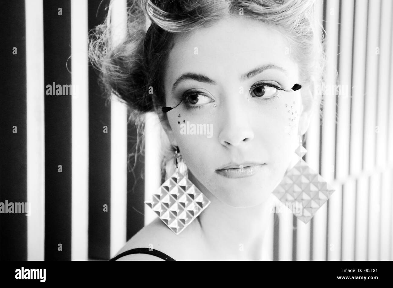 Glamorous women Black and White Stock Photos & Images - Alamy