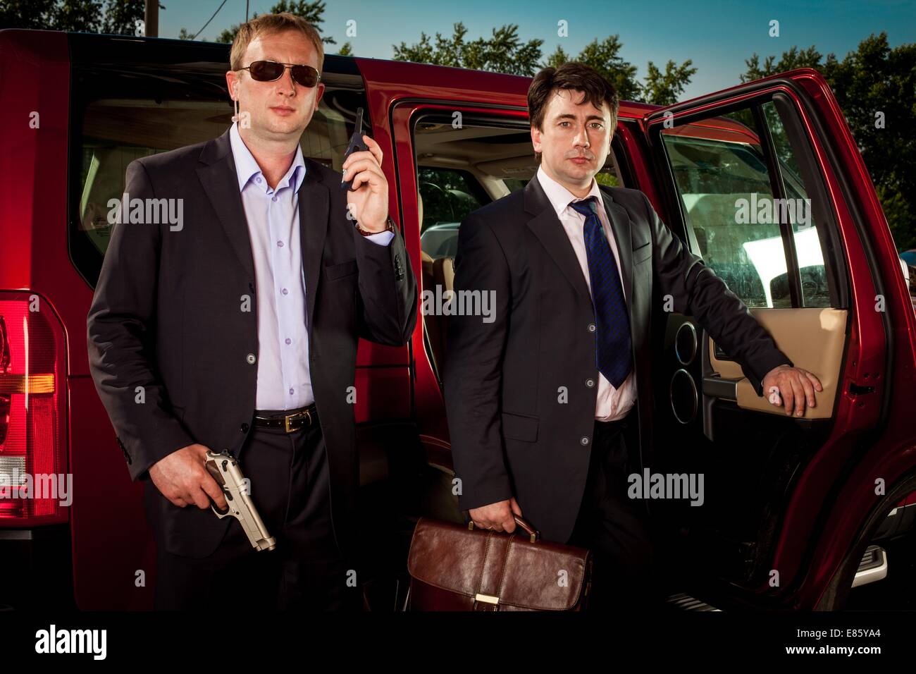 Bodyguard car hi-res stock photography and images - Alamy
