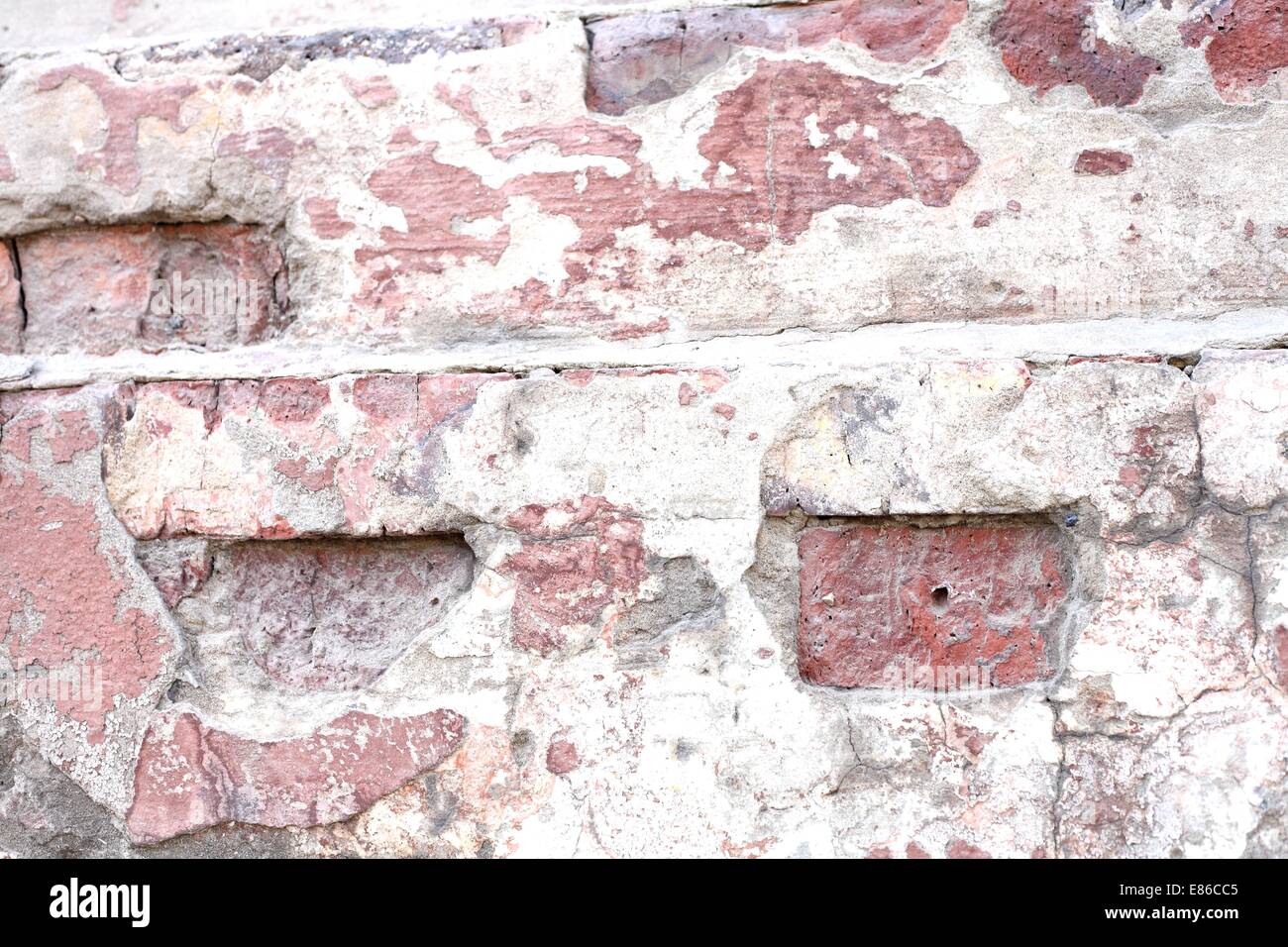 Old dilapidated brick wall of red brick Stock Photo - Alamy