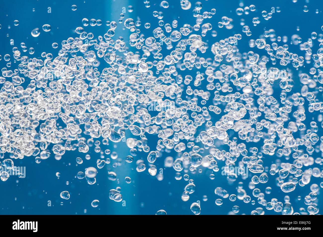falling water drops Stock Photo - Alamy
