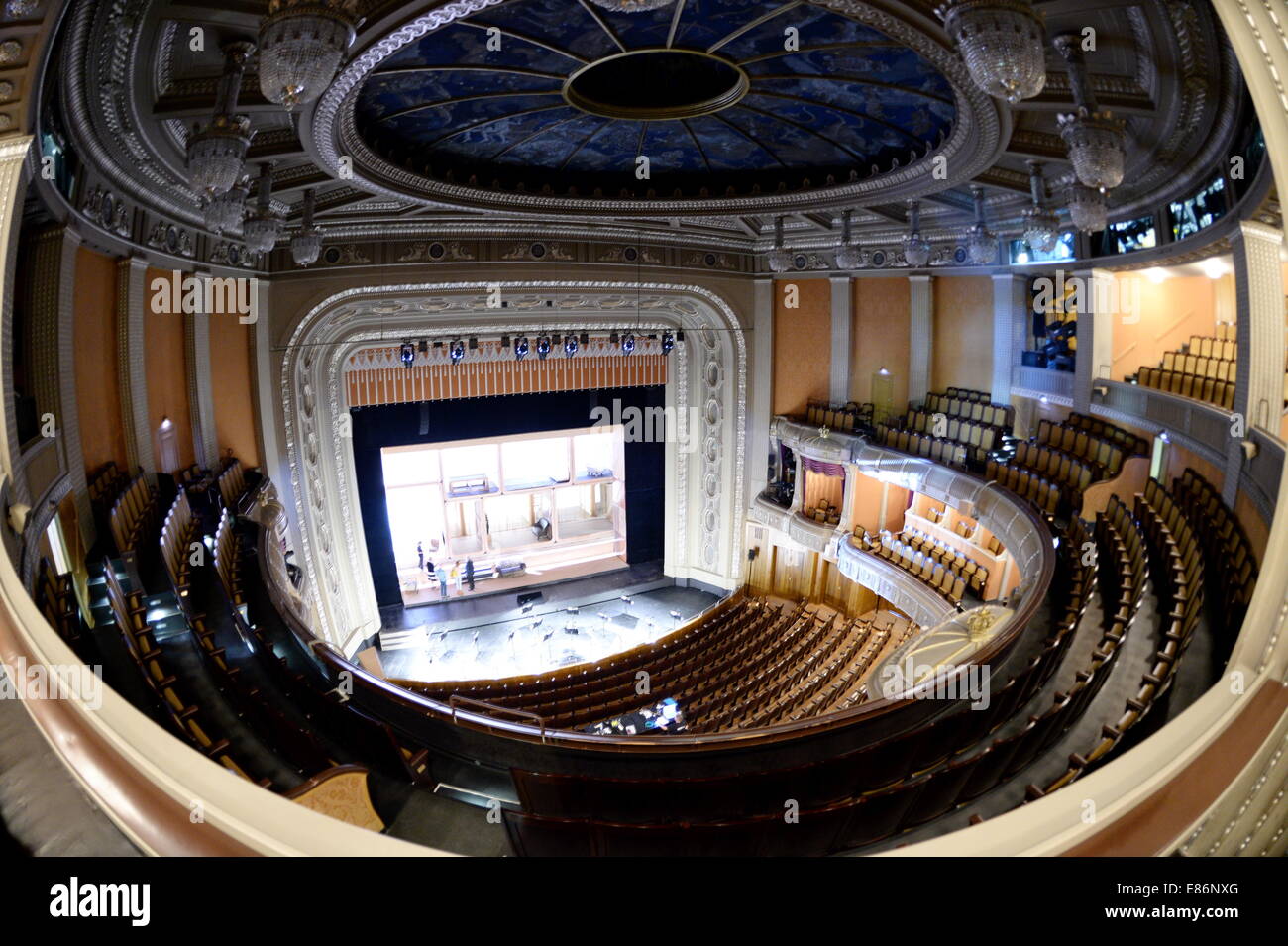 View of the auditorium of the opera house in Stuttgart Stock Photo ...