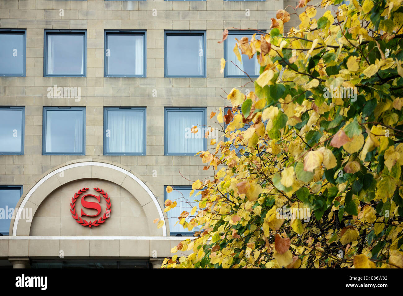 The Sheraton Hotel, Festival Square, Edinburgh Stock Photo - Alamy