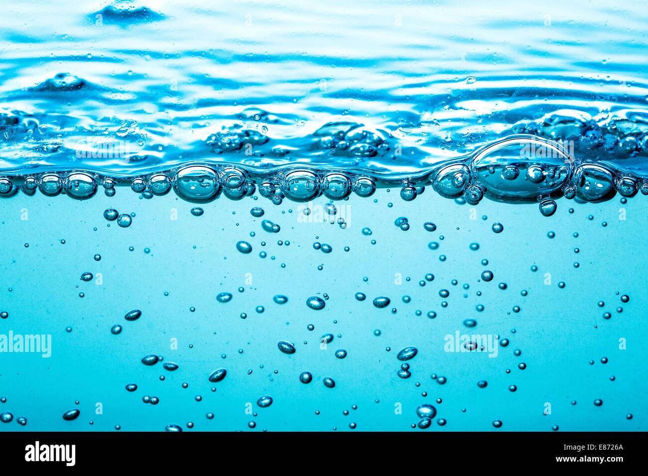 Many bubbles in water close up, abstract water wave with bubbles Stock ...