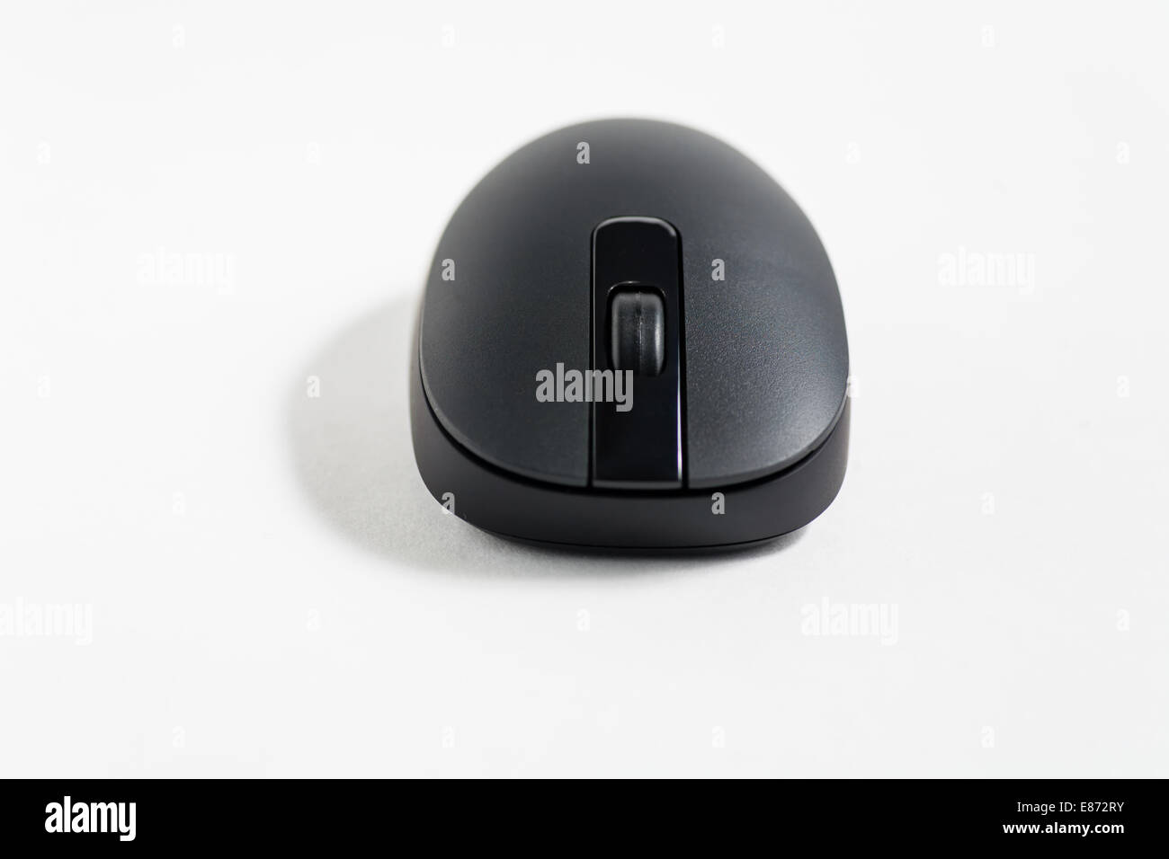 Black pc mouse on white background with shadow Stock Photo - Alamy