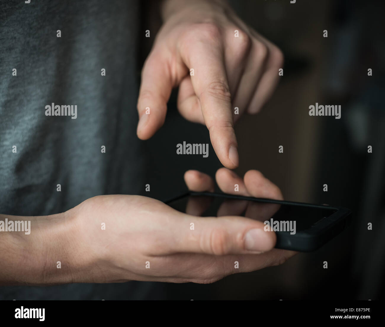 Man using mobile smart phone hi-res stock photography and images - Alamy