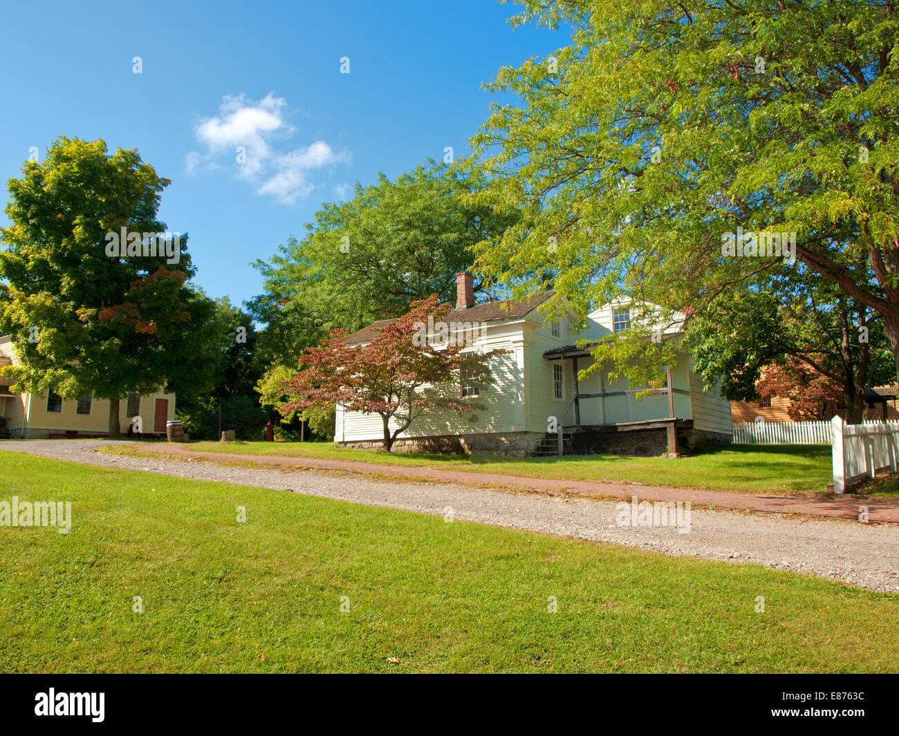 Simple village life hi-res stock photography and images - Alamy
