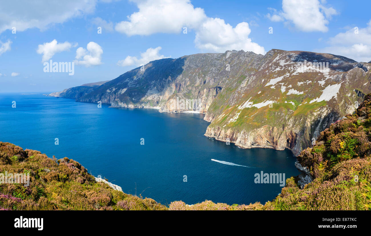 Slieve league hi-res stock photography and images - Alamy