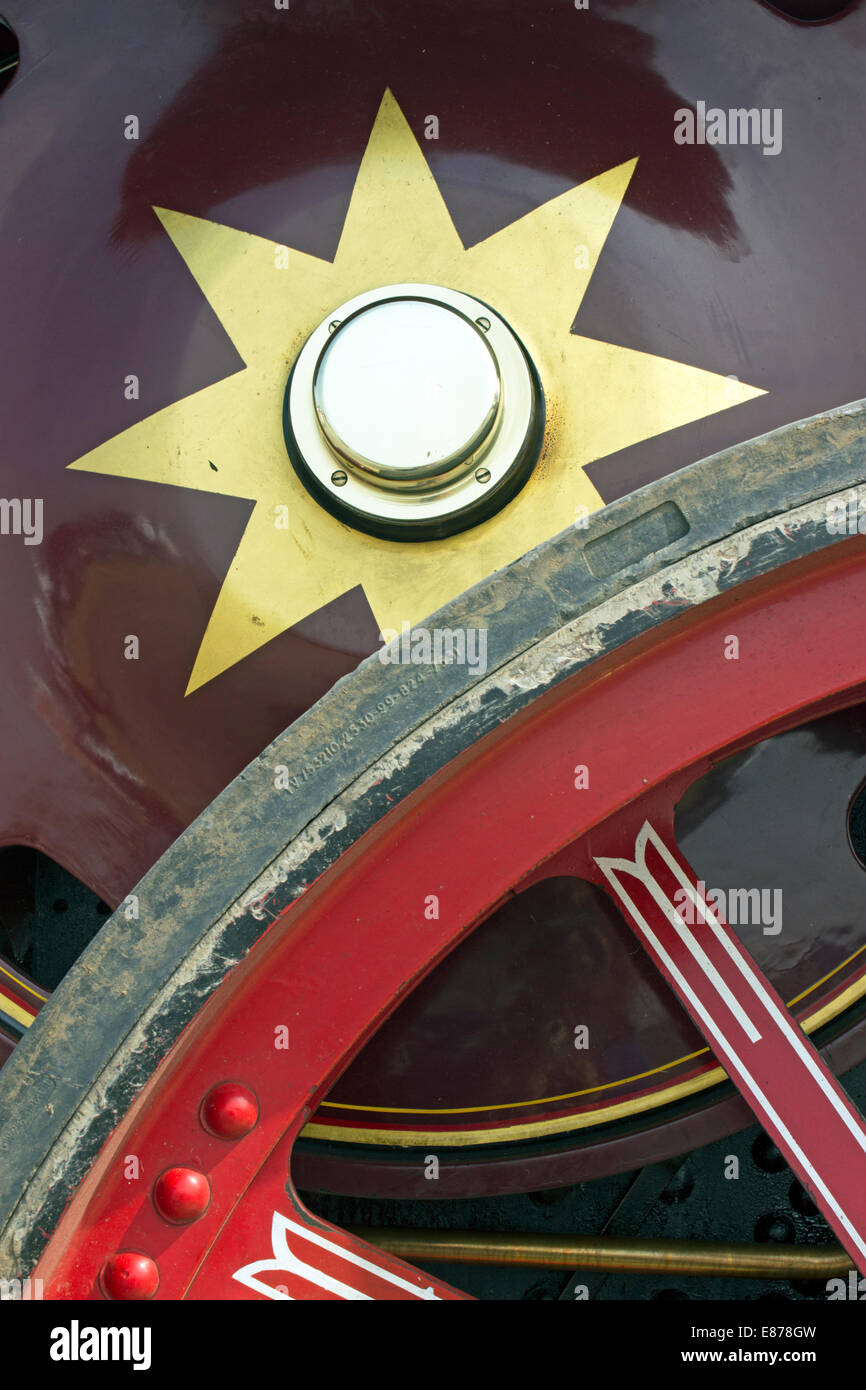 Traction Engine Wheel Stock Photo - Alamy