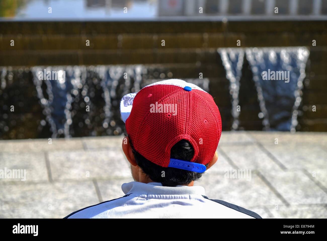 Wearing red baseball cap hi-res stock photography and images - Alamy