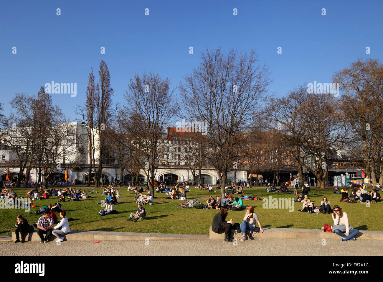 Berlin germany passers by in shadow hi-res stock photography and images ...