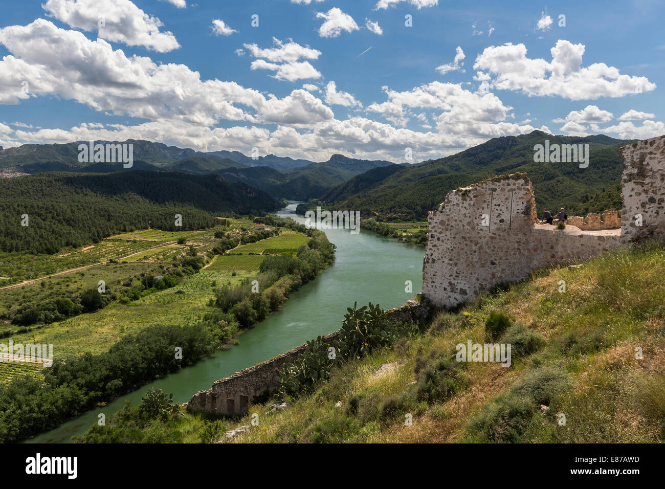 Ebro river across Miravet, Catalonia, Spain Stock Photo - Alamy