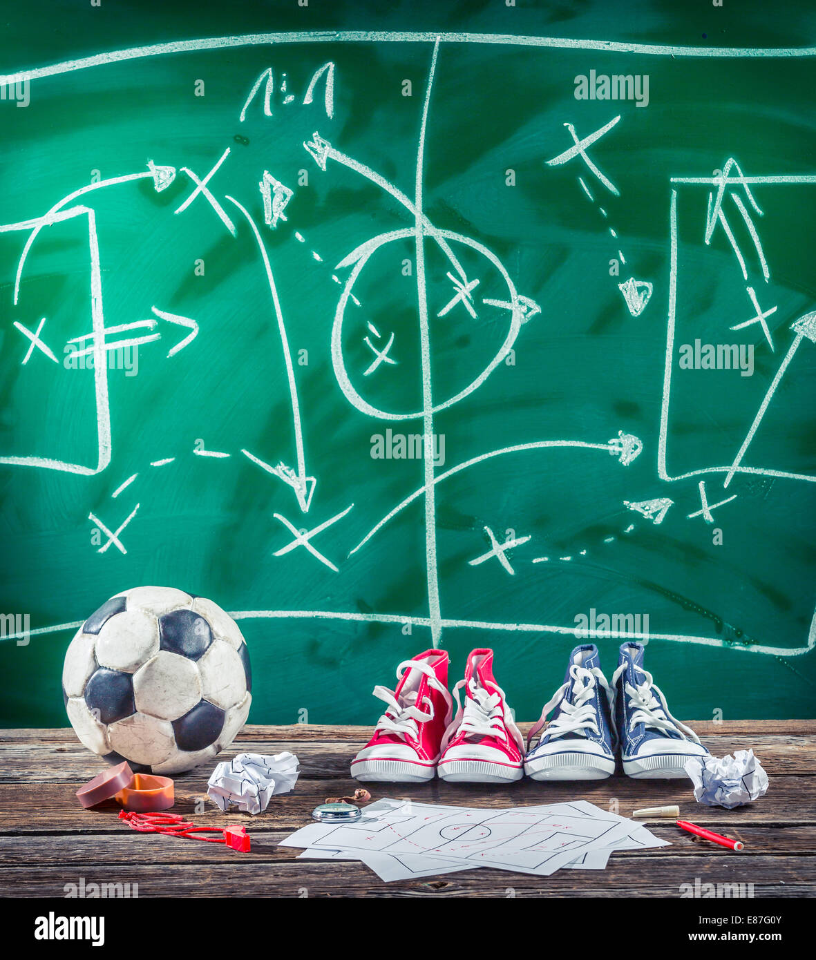 Soccer lesson hi-res stock photography and images - Alamy