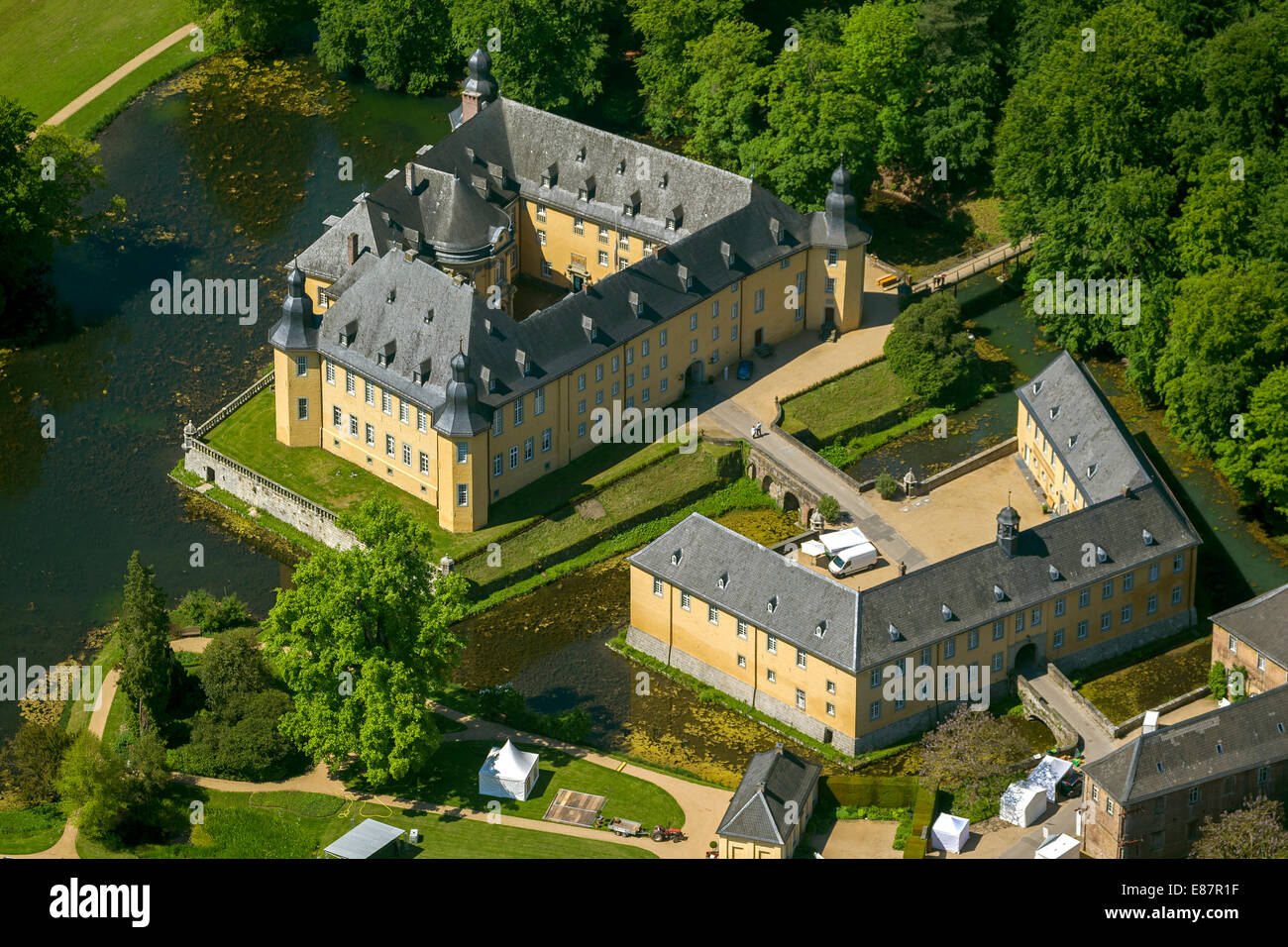 Schloss dyck hi-res stock photography and images - Alamy