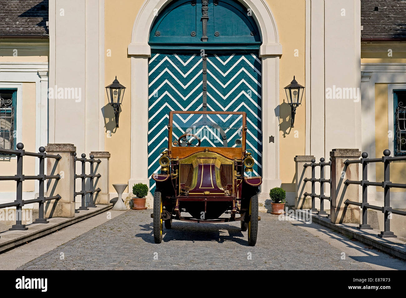 Classic car, Renault AX, built in 1908 Stock Photo - Alamy