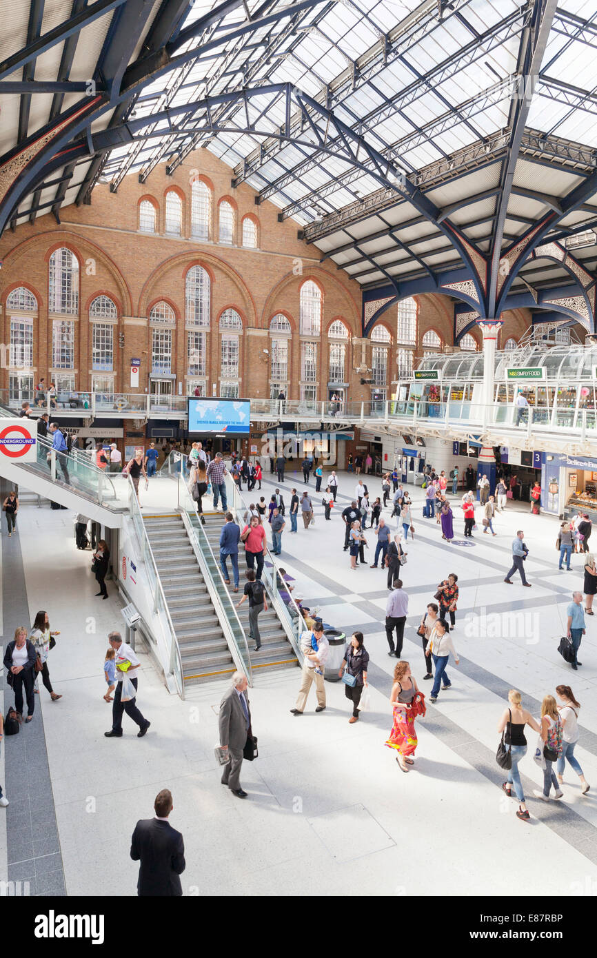Liverpool Street Station High Resolution Stock Photography and Images ...