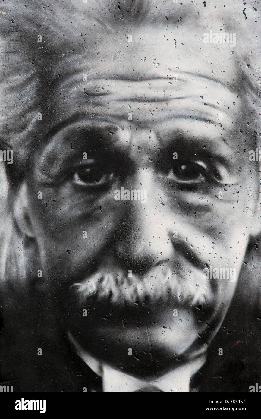 Albert einstein street art hi-res stock photography and images - Alamy