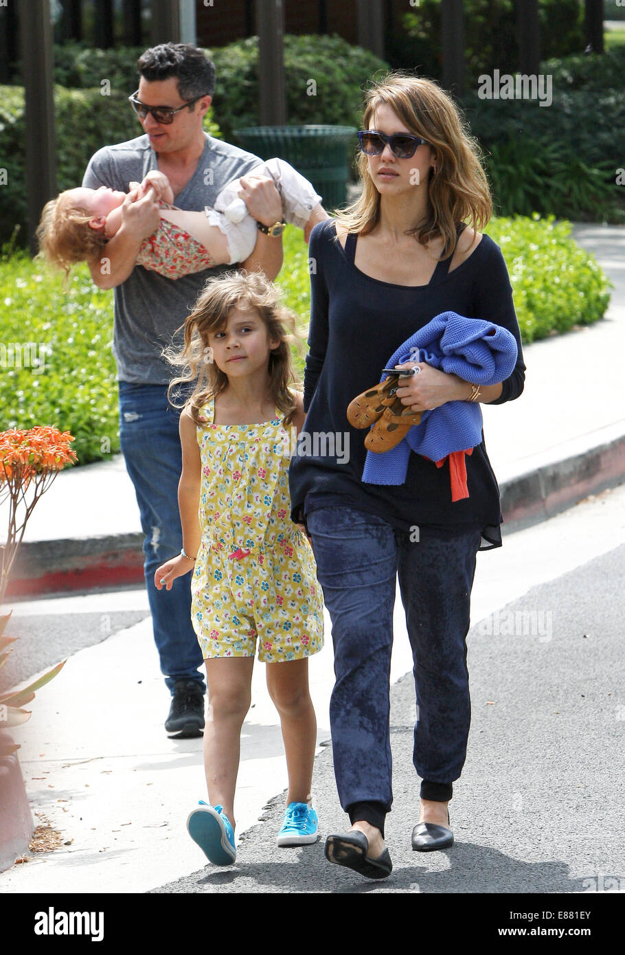 Jessica Alba and husband Cash Warren enjoy a day at Coldwater Park with ...