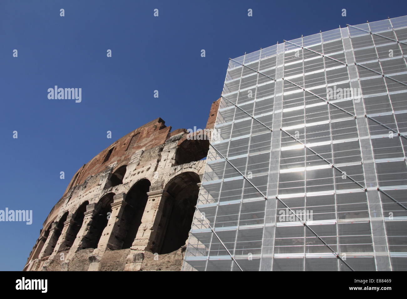 Rome, Italy. 30th September 2014. The second restoration stage underway ...