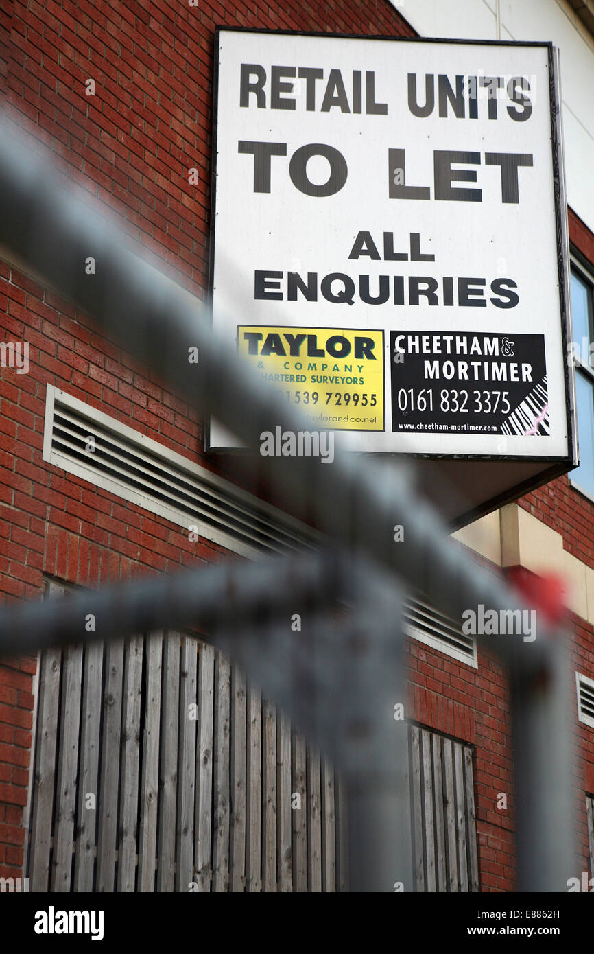 Retail Units To Let sign Stock Photo - Alamy