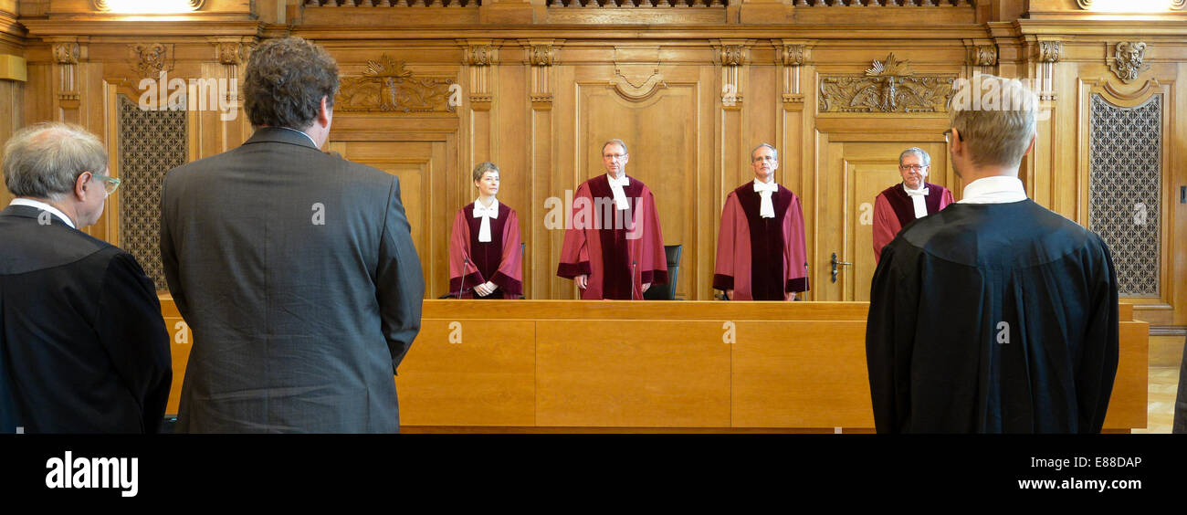 Leipzig, Germany. 2nd Oct, 2014. Judges Kerstin Schipper (L-R ...