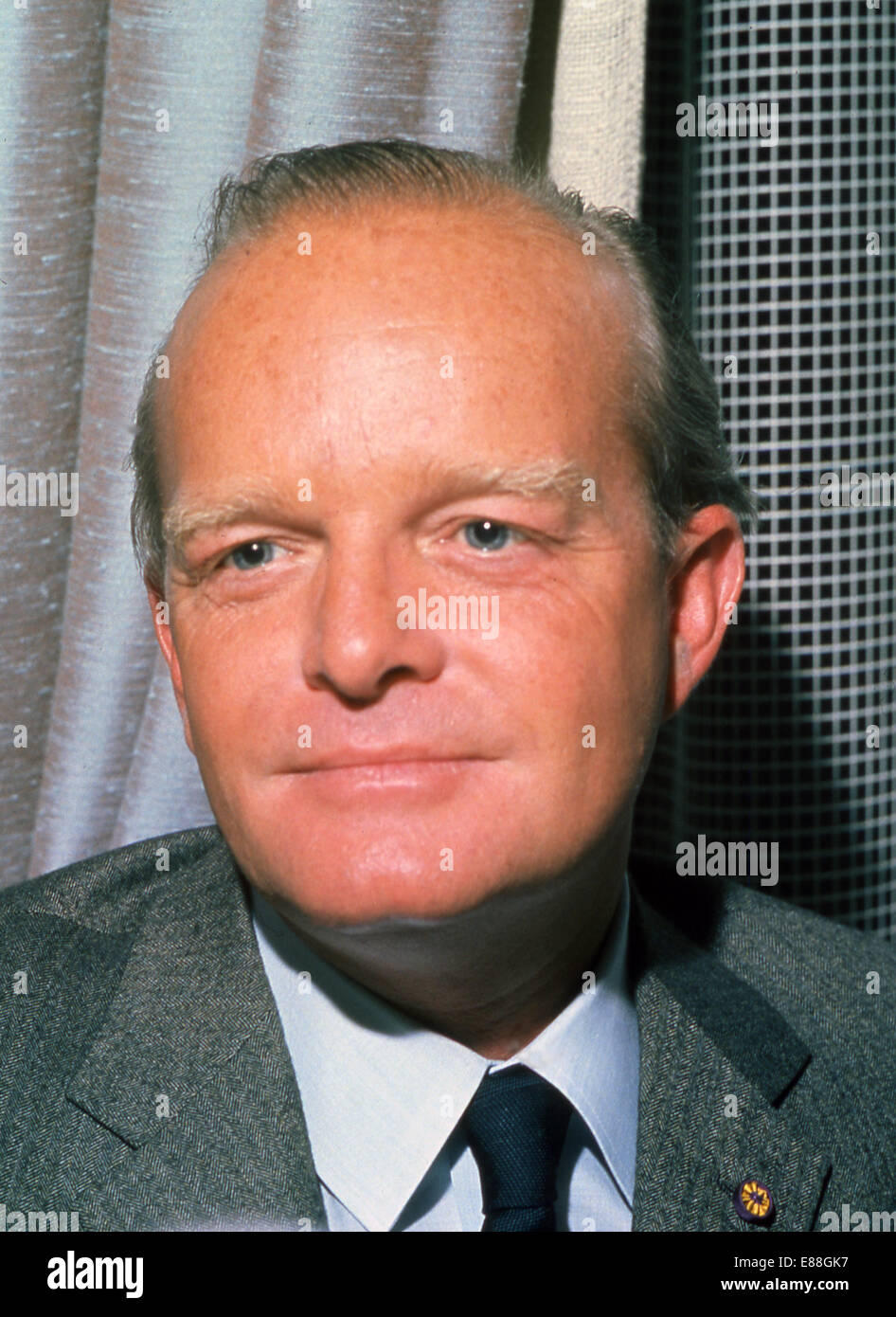 Truman capote hi-res stock photography and images - Alamy